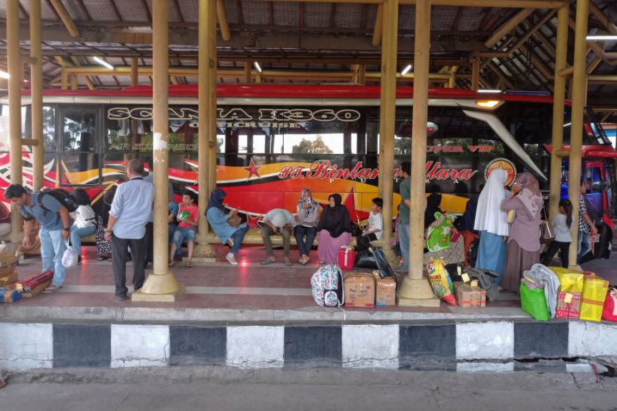 Arus Balik Lebaran Idul Fitri 1445 H di Terminal BRPS Pekanbaru Terpantau Lancar