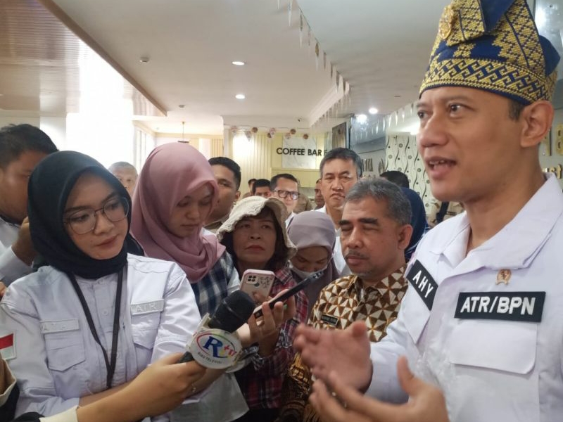 Menteri ATR/BPN Luncurkan Implementasi Layanan Sertifikat Elektronik Tanah di Pekanbaru