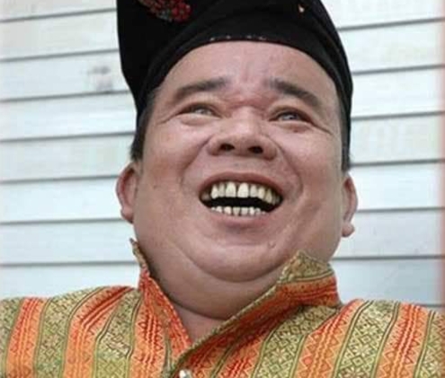 Otong Lenon Komedian Nasional dari Kuantan Singingi