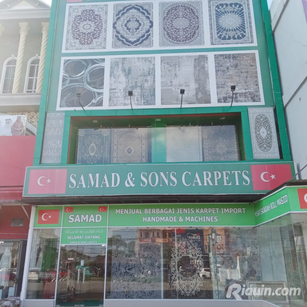 Harga Terjangkau, Karpet Impor Iran Hadir di Kota Pekanbaru