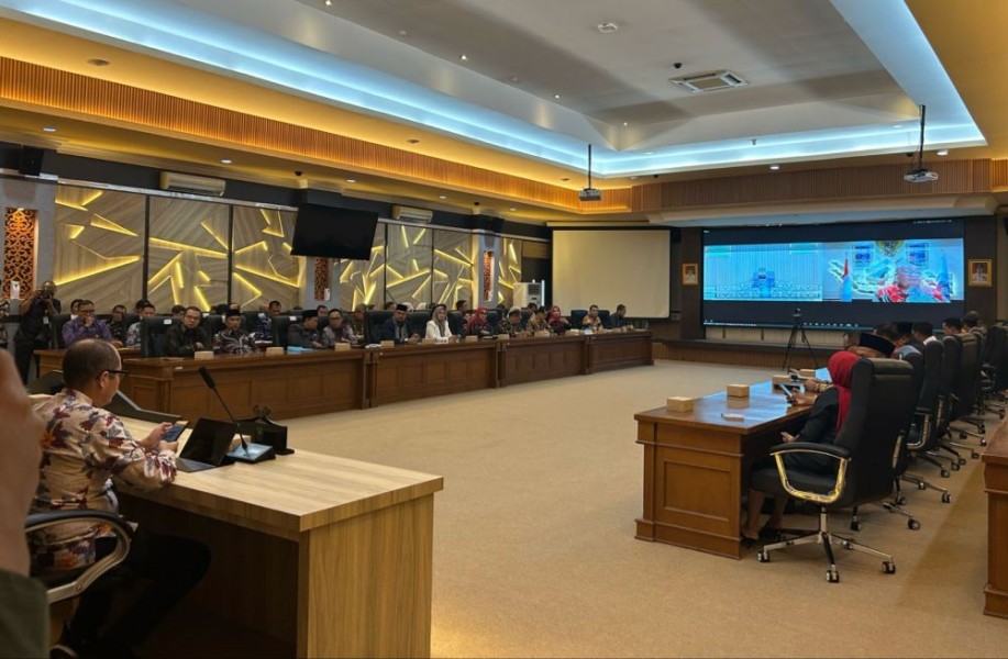 Pemprov Riau Terapkan Penghematan Anggaran Berdasarkan Aturan Pusat